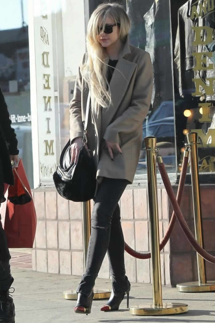 Uri Minkoff Collaborating With Stylist Jason Rembert