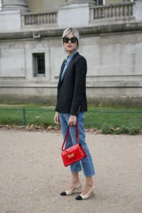 20 Fall Street Style Outfit Ideas - Designerz Central